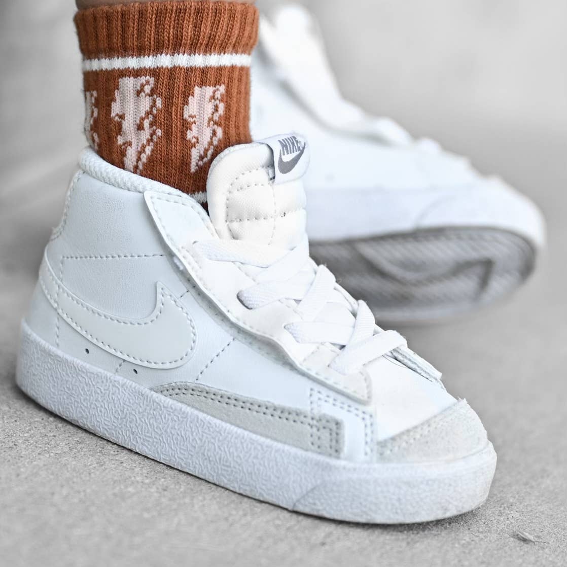 Raiden: Medium – L A V I E D O V E